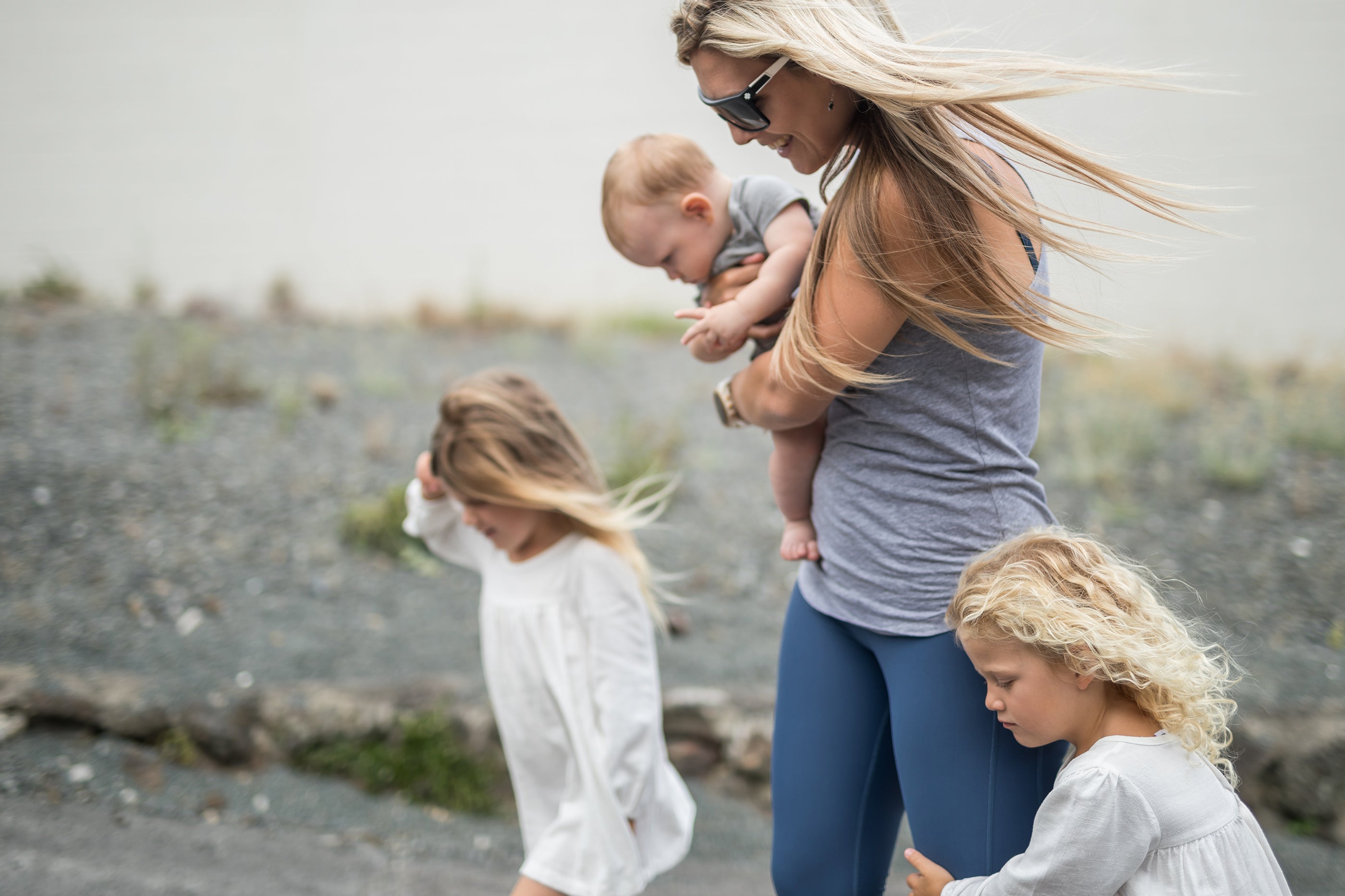 100 Powerful Insights Into Motherhood. – Cadenshae NZ